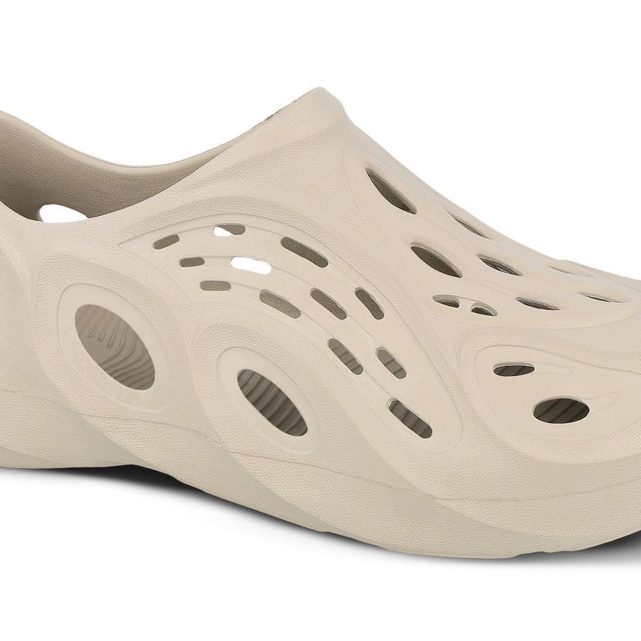 Buy Best Clogs for Men Online in India – Walkaroo Footwear