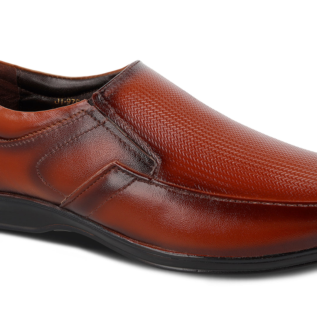 Shop Premium Formal Shoes for Men Online – Walkaroo Footwear